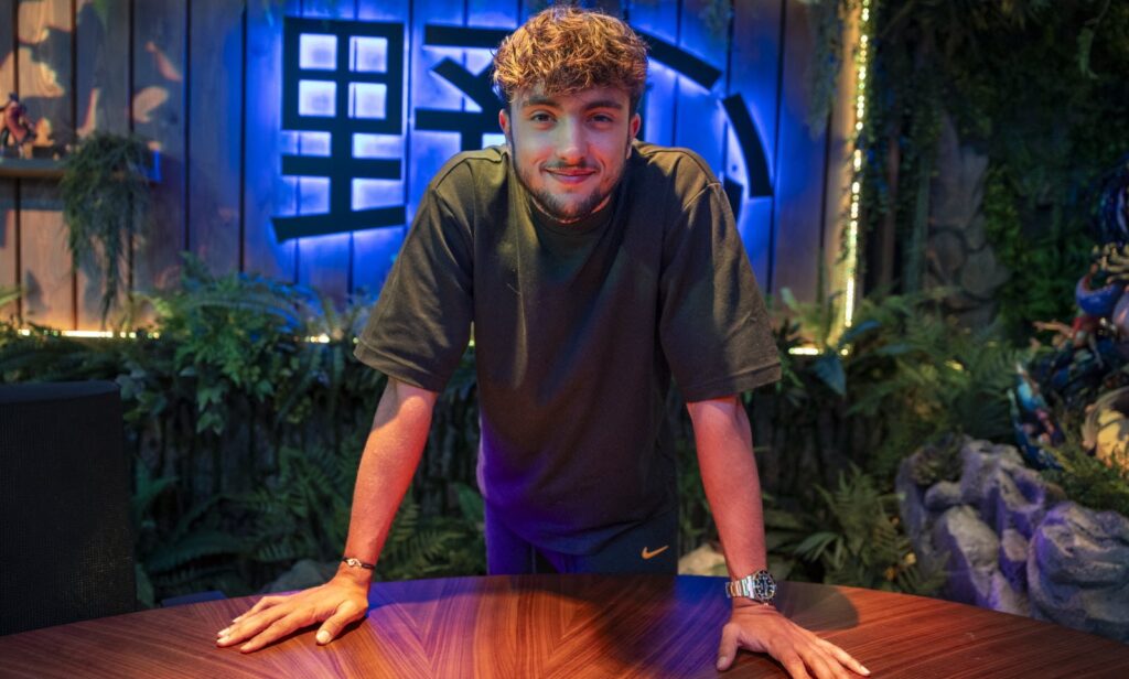 Inoxtag, ce jeune homme qui inspire des millions de français - Onelife ...